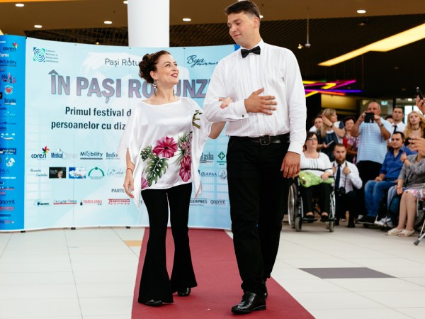 Despre Festivalul de Moda pentru persoane cu dizabilitati si nu numai ...